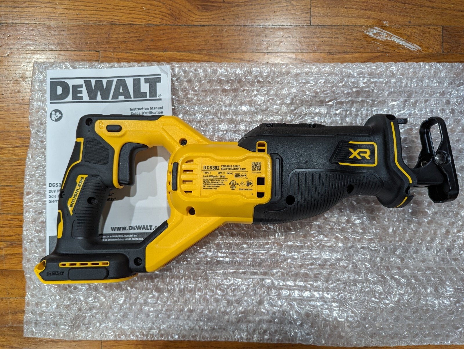 NEW DeWalt DCS382B 20V MAX XR Brushless Cordless Reciprocating Saw ...