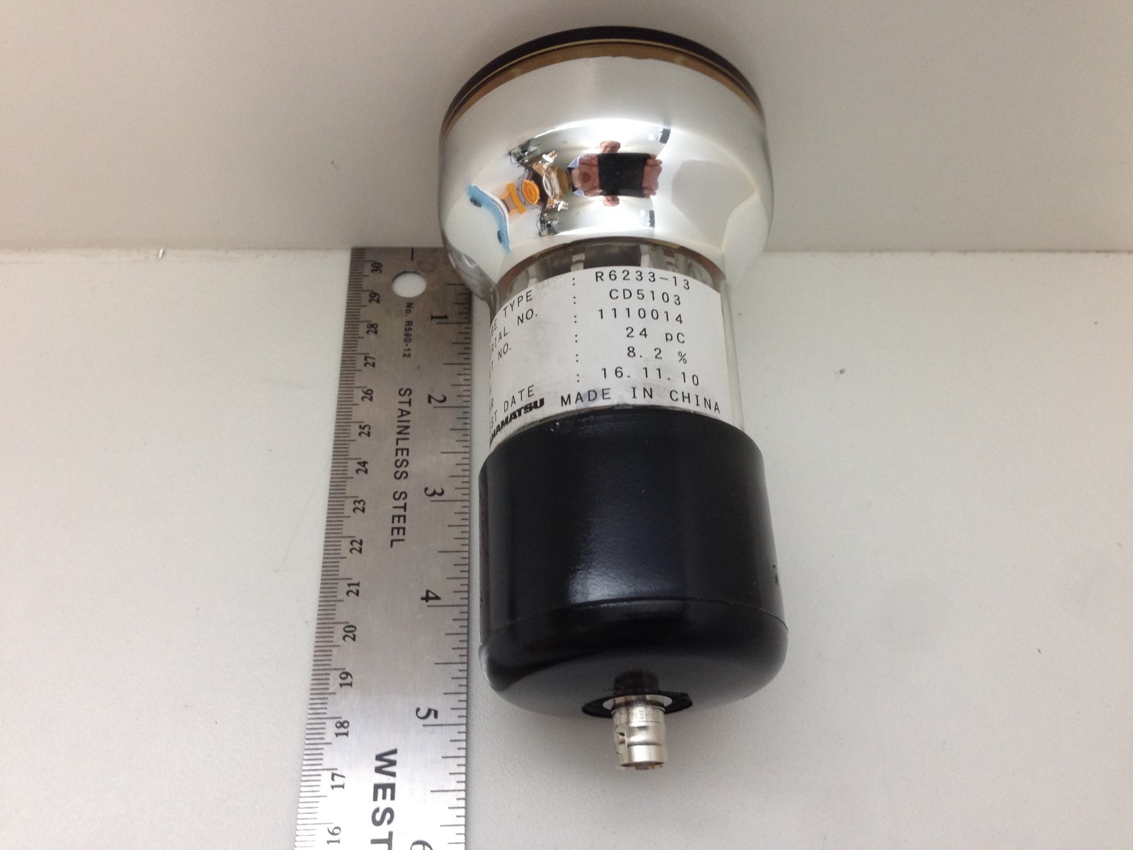 Hamamatsu R6233 PMT Photomultiplier Tube w/ VD & CAP for Scintillation ...