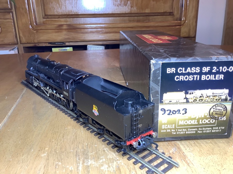 DJH Kit Built OO Gauge BR 2-10-0 Crosti 9F 92023 built by Larry Goddard ...