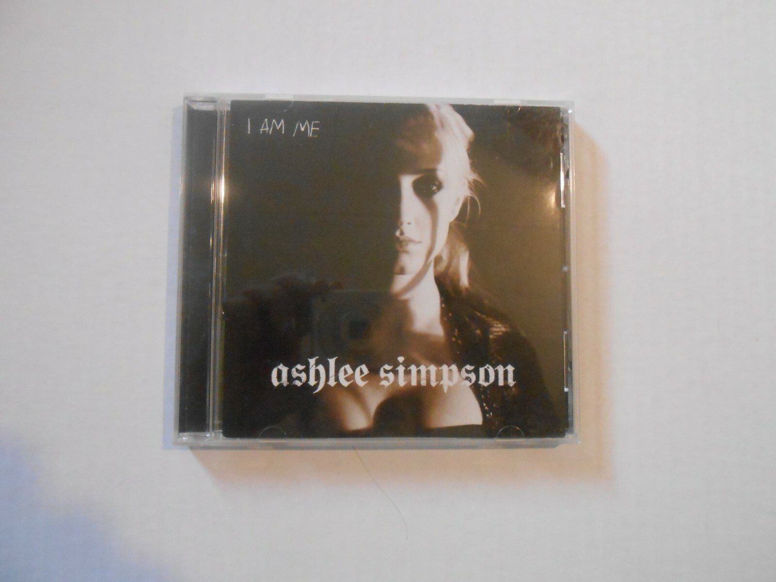 I Am Me by Ashlee Simpson (CD, Oct-2005, Geffen) 602498853252| eBay