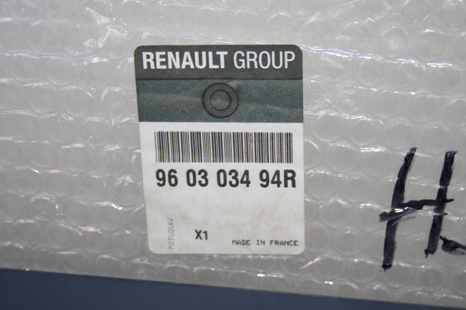 Original Renault Clio III Heckspoiler 960300995R Spoiler grundiert ...