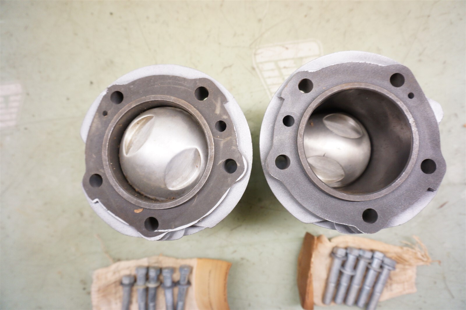 Harley Panhead Nos Cylinders EL New In Box Front Rear WOW *TZ23 | eBay