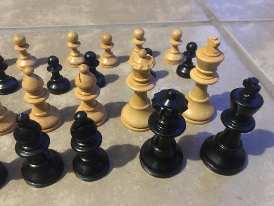 Vintage Antique Staunton Wood Complete Chess Set Original Box | eBay