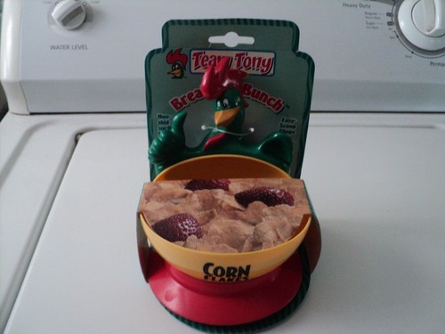 Kellogg's Team Tony Corn Flakes Cereal Bowl Corny Cornelius Rooster ...