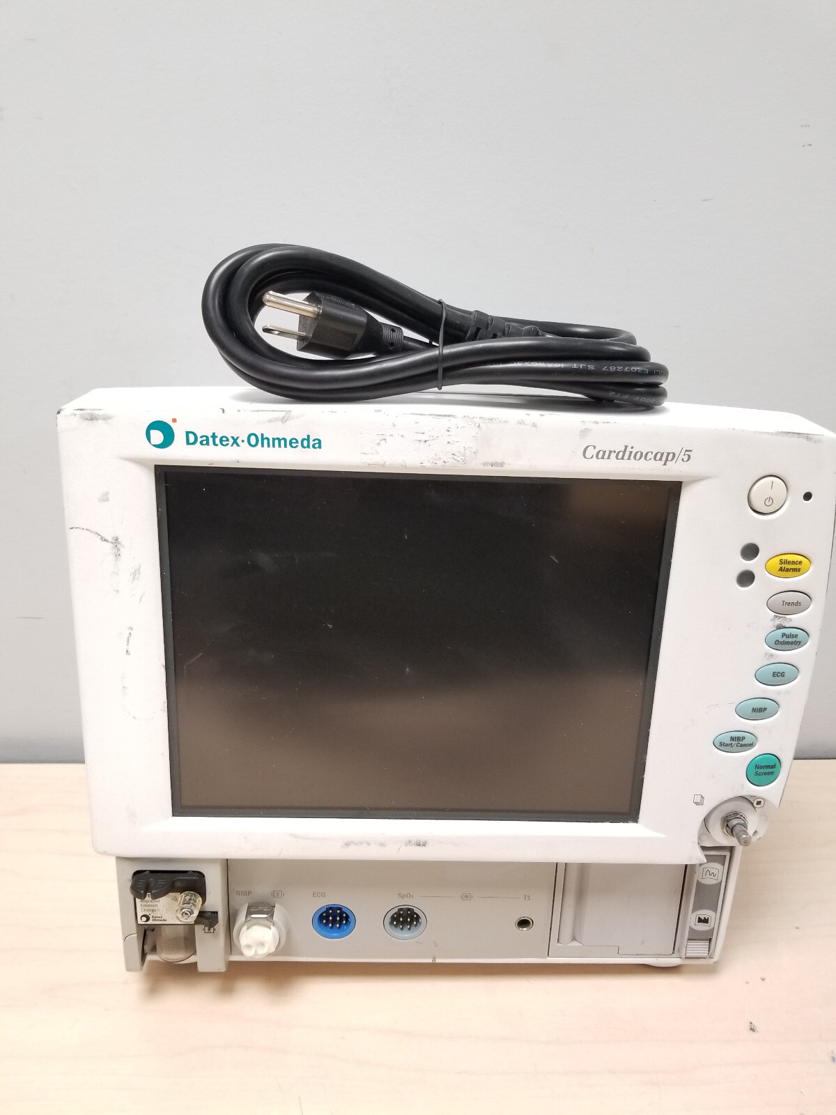 PARTS! GE Datex-Ohmeda Cardiocap/5 6051-0000-164 Patient Monitor #J1334 ...