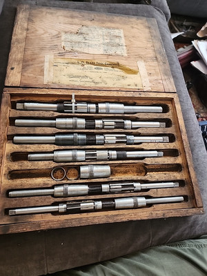 VINTAGE L O Beard ADJUSTABLE REAMER & REAMER PILOTS SET IN WOODEN BOX ...
