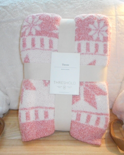 THRESHOLD PINK SNOWFLAKE SUPER SOFT THROW BLANKET 50" X 60" NEW | eBay