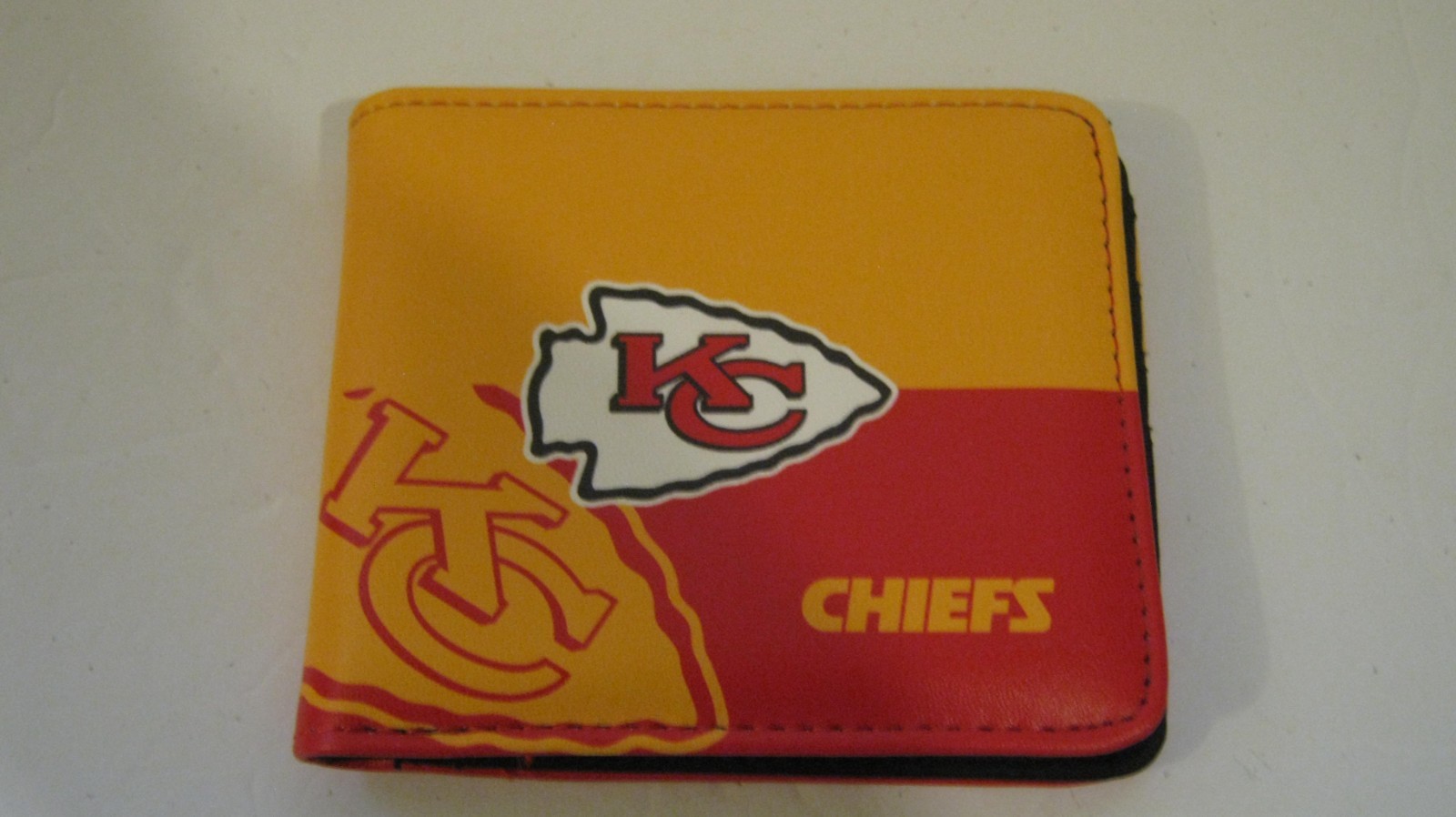 New NFL Kansas City KC Chiefs Mens Printed Logo Leather Bi-Fold ...