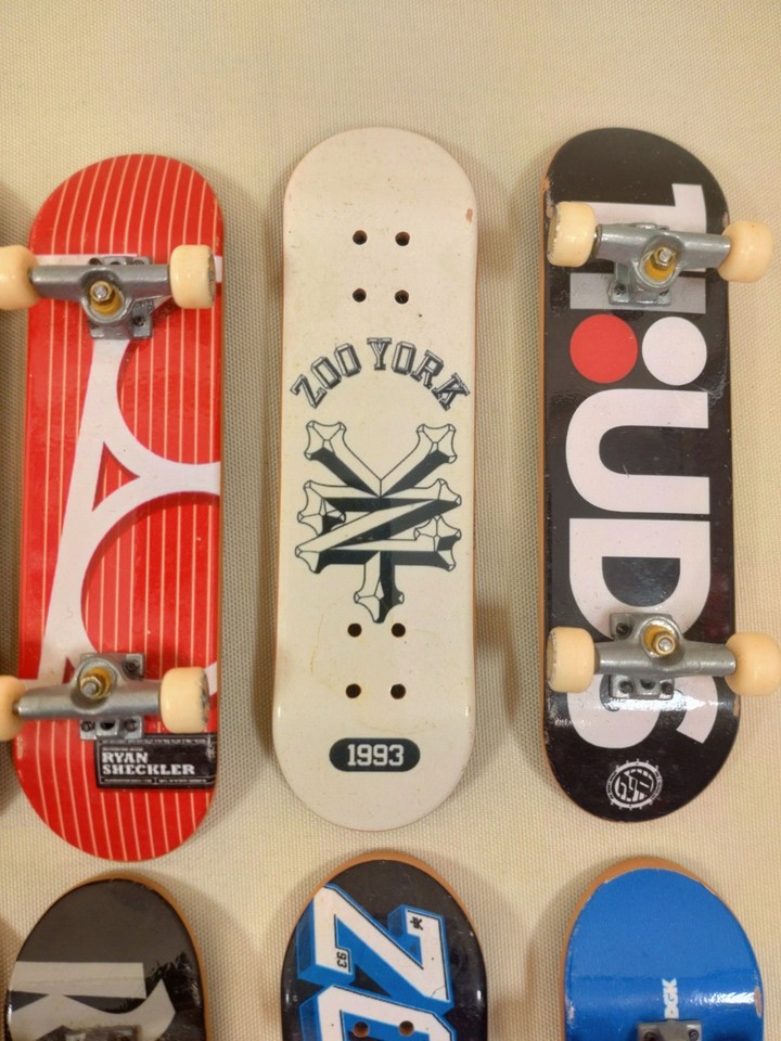 18 x Tech Deck Bundle Finger Boards Toy Machine BAKER Zoo York | eBay UK
