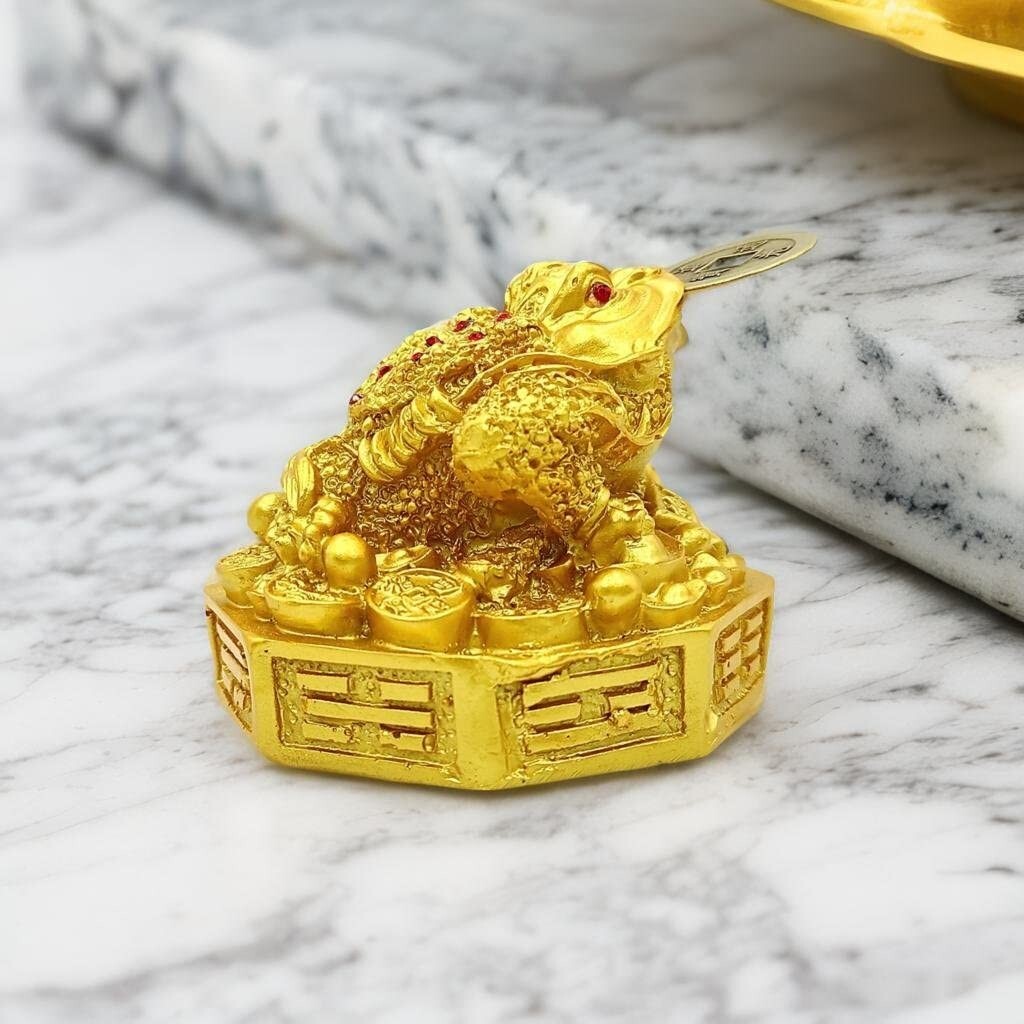 Golden Feng Shui Luck Three Legs Money Frog Toad for Good luck, Wealth ...