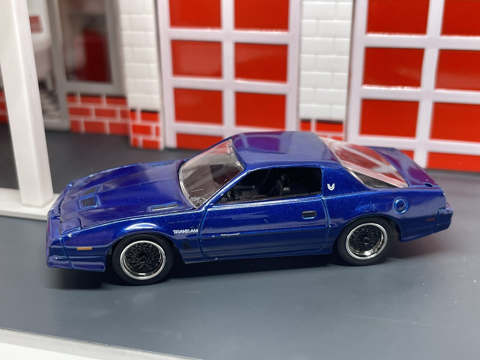 Greenlight 1988 88 Pontiac Firebird Blue From FHP Diorama 1/64 (See ...