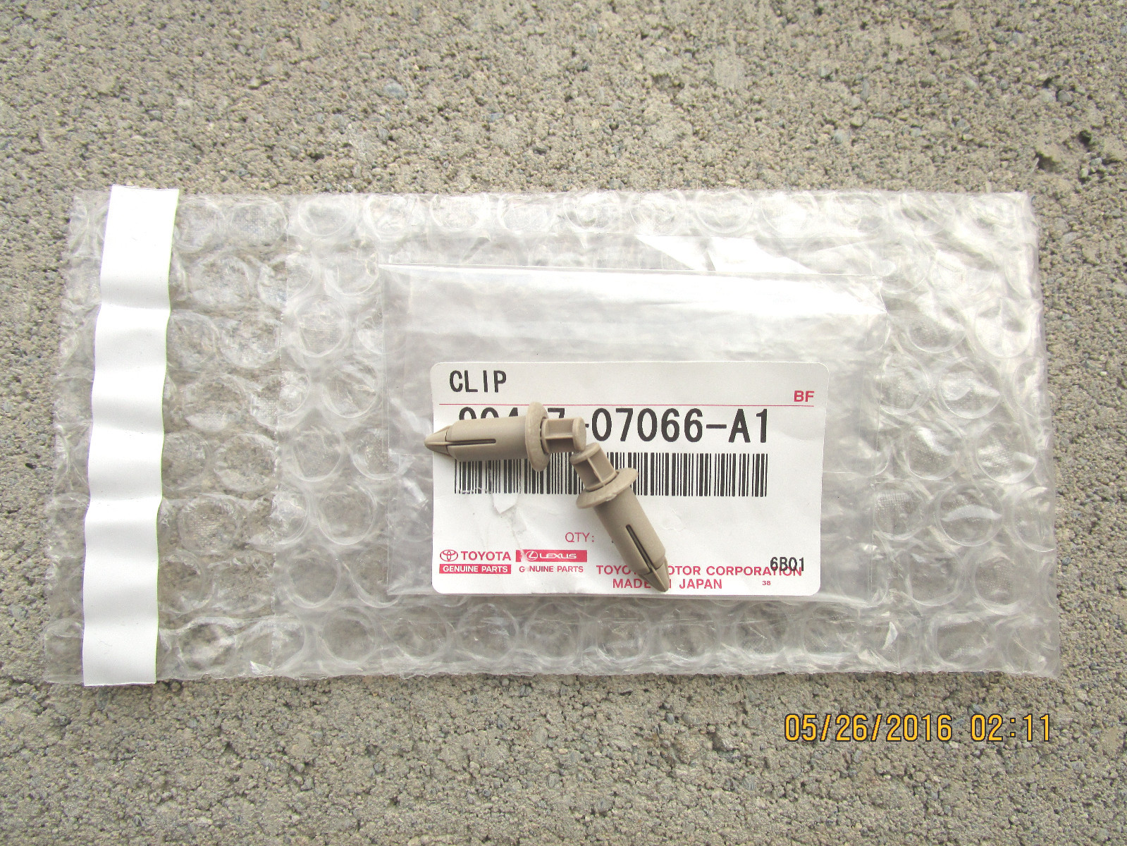 98 - 02 LEXUS LX470 SET OF 2 INTERIOR DOOR PANEL TRIM BOARD CLIP BRAND ...