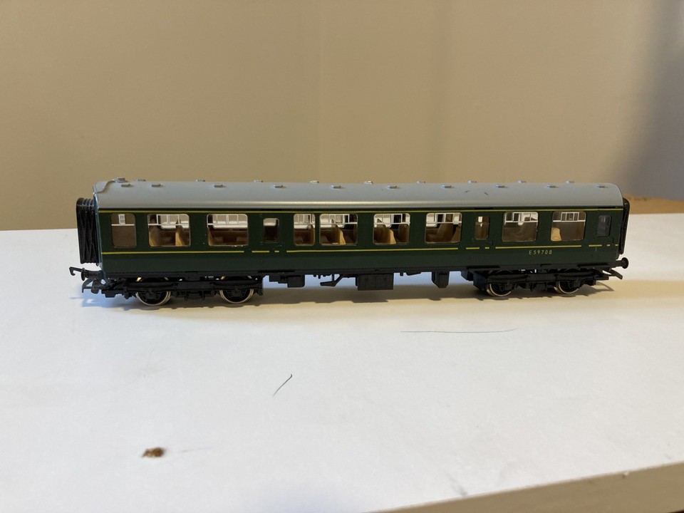 HORNBY – R.687- B.R. 3 CAR DIESEL MULTIPLE UNIT PACK – 00 SCALE Green ...
