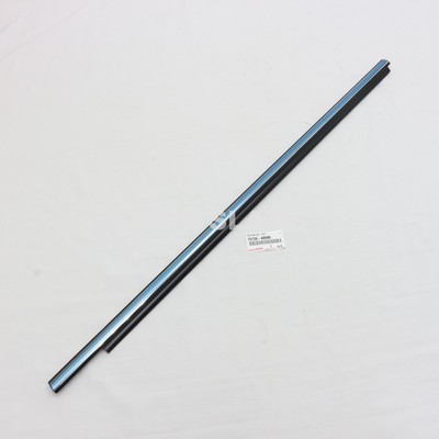 Toyota Land Cruiser Lexus LX570 OEM Front Left Door Belt Moulding 75720 ...