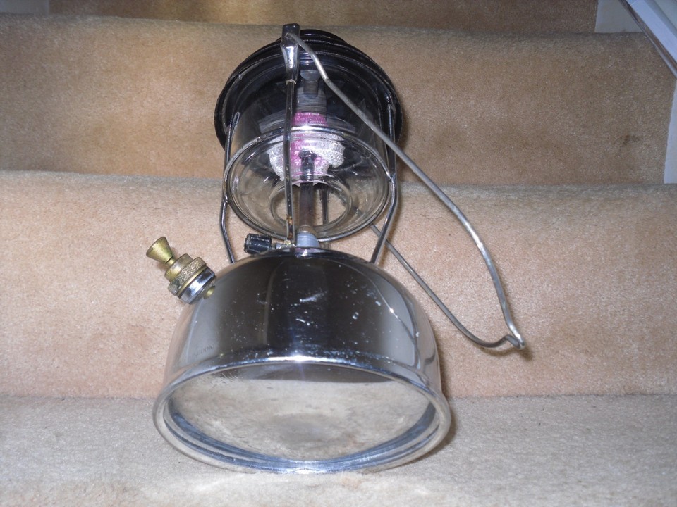 Vintage TILLEY LANTERN paraffin LAMP light new mantle brass pump X246 B ...