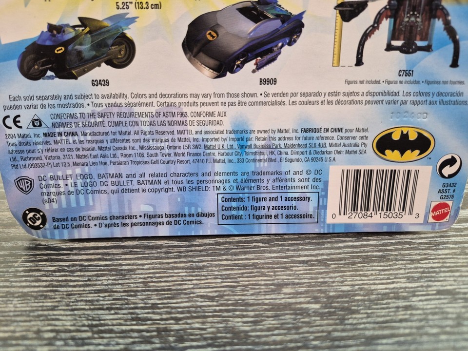 The Batman Zip Action Batman Figure Mattel 2004 G3432 Gray Suit Sealed ...