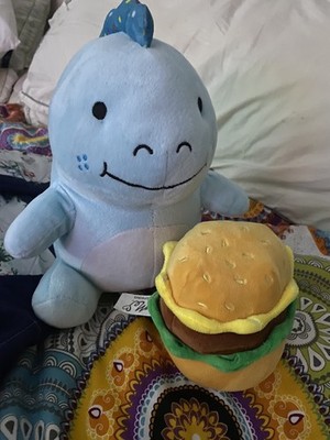 Moriah Elizabeth Derp With Burger | eBay