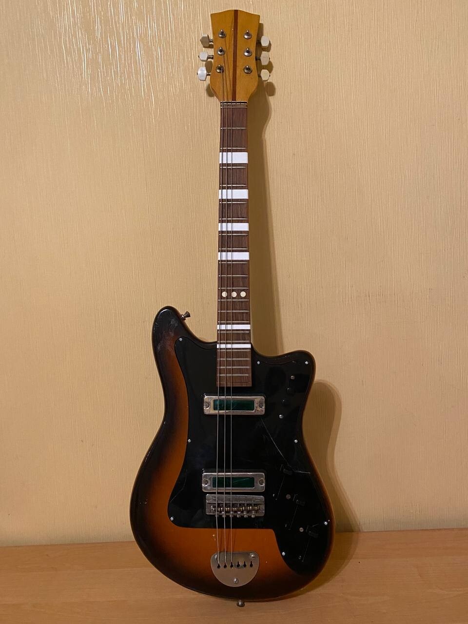 70's Defil Jola 2 Electric Guitar 6 String Poland Vintage Rare | eBay