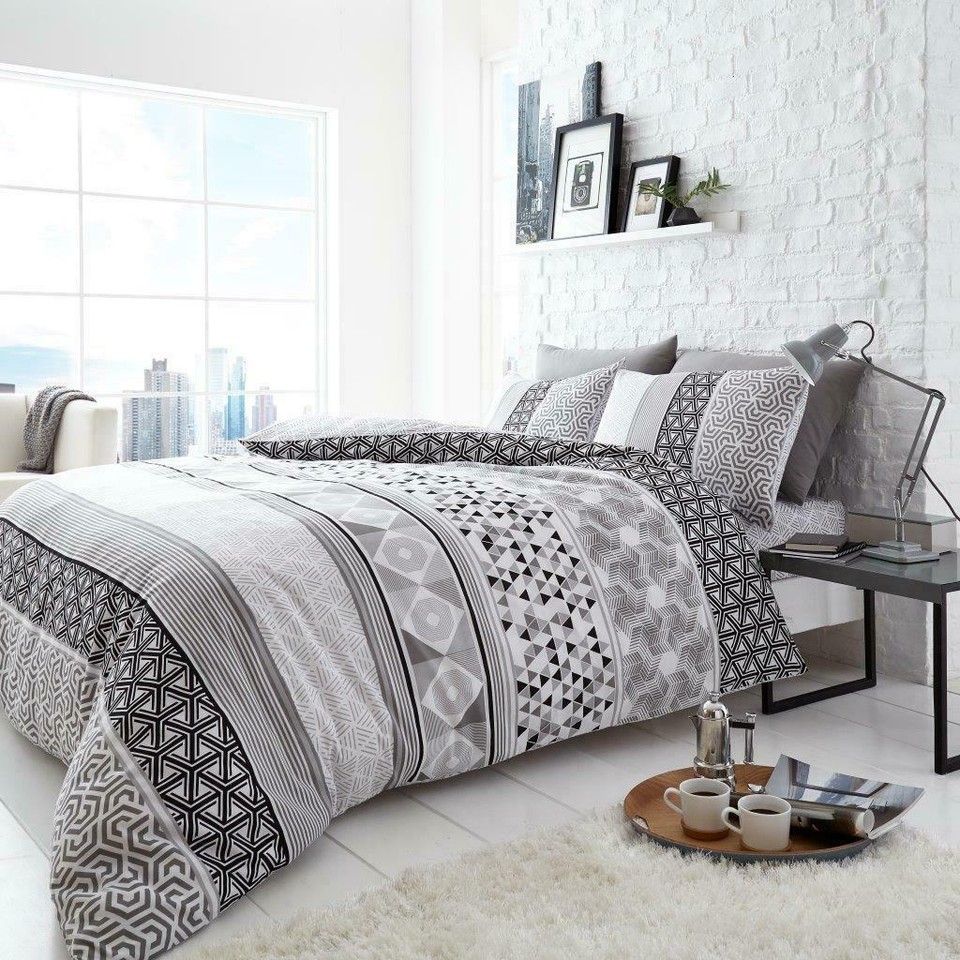 Reversible GEOMETRIC Duvet Quilt Cover Bedding Set Single Double King ...