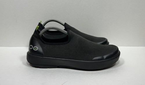 OOFOS OOmg Eezee Shoes Low Recovery Triple Black Canvas Slip On Womens ...