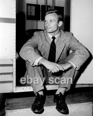 ALDO RAY ACTOR HANDSOME PORTRAIT AT DRESSING ROOM STEPS 8X10 PHOTO 7 ...