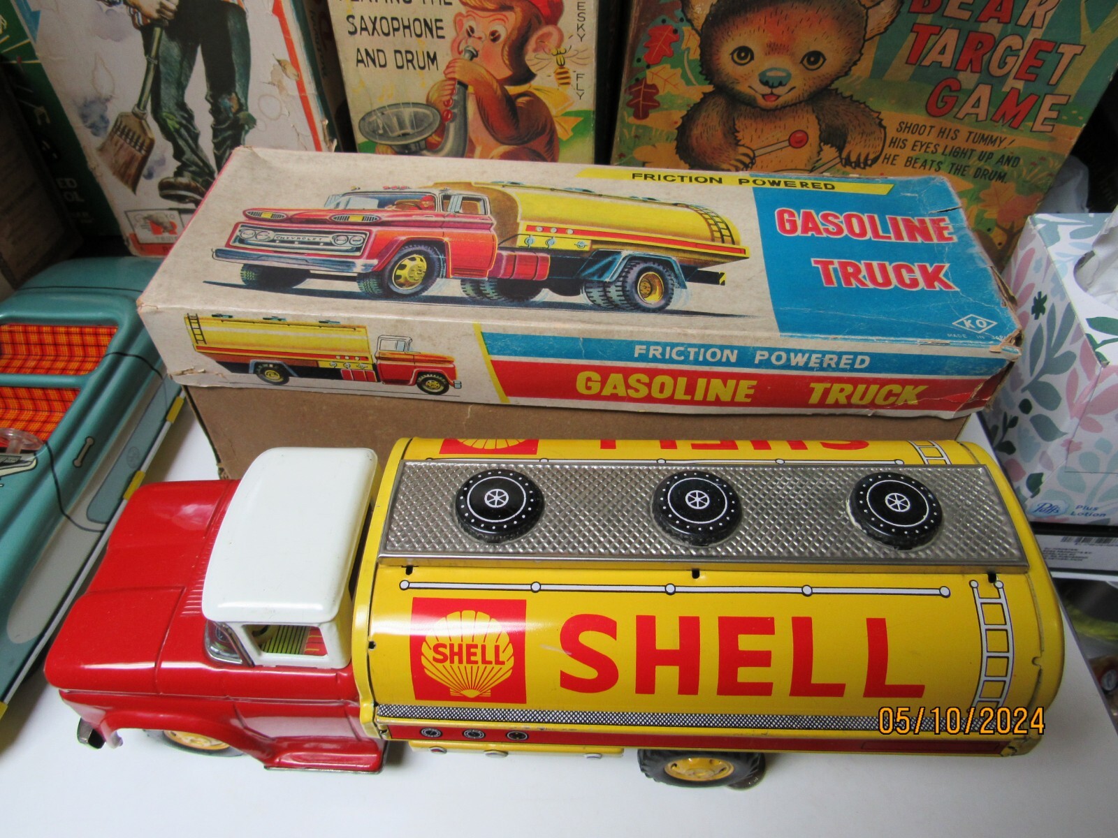 Shell Chevrolet Gasoline Tin Friction Tanker Truck in Box Near Mint ...