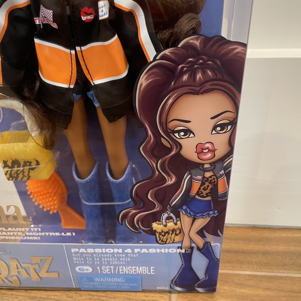 Bratz Goin’ Out! Sasha Fashion Doll with Accessories - Brand New in Box ...