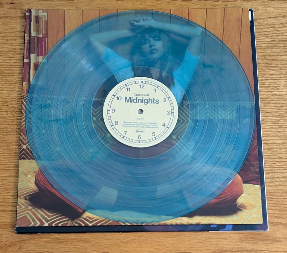 TAYLOR SWIFT – MIDNIGHTS - BLUE TRANSLUCENT MARBLED VINYL LP - FC ...