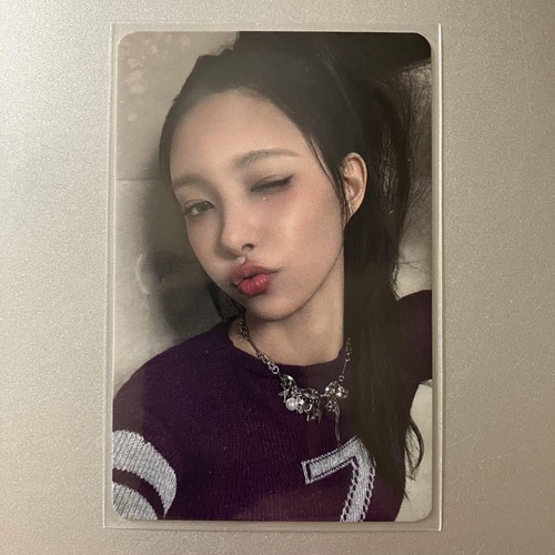 ILLIT Super Real Me Musicart Autograph Session Yunah KPOP | eBay