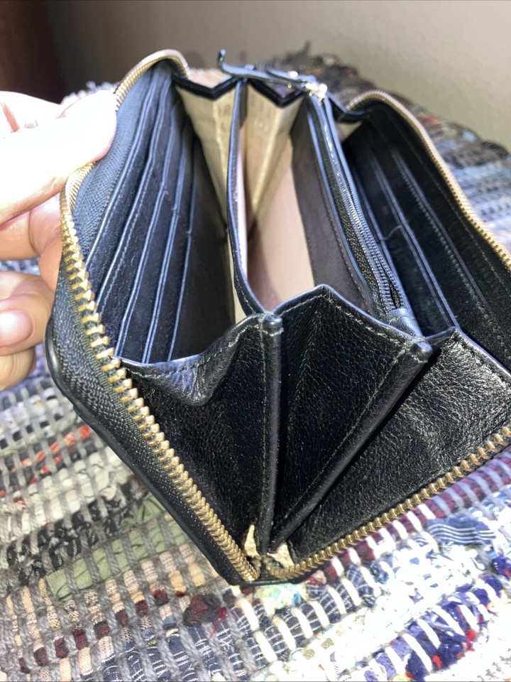 Kate spade New York ZIP Around Cow Hide Leather Stripped Pattern Black ...