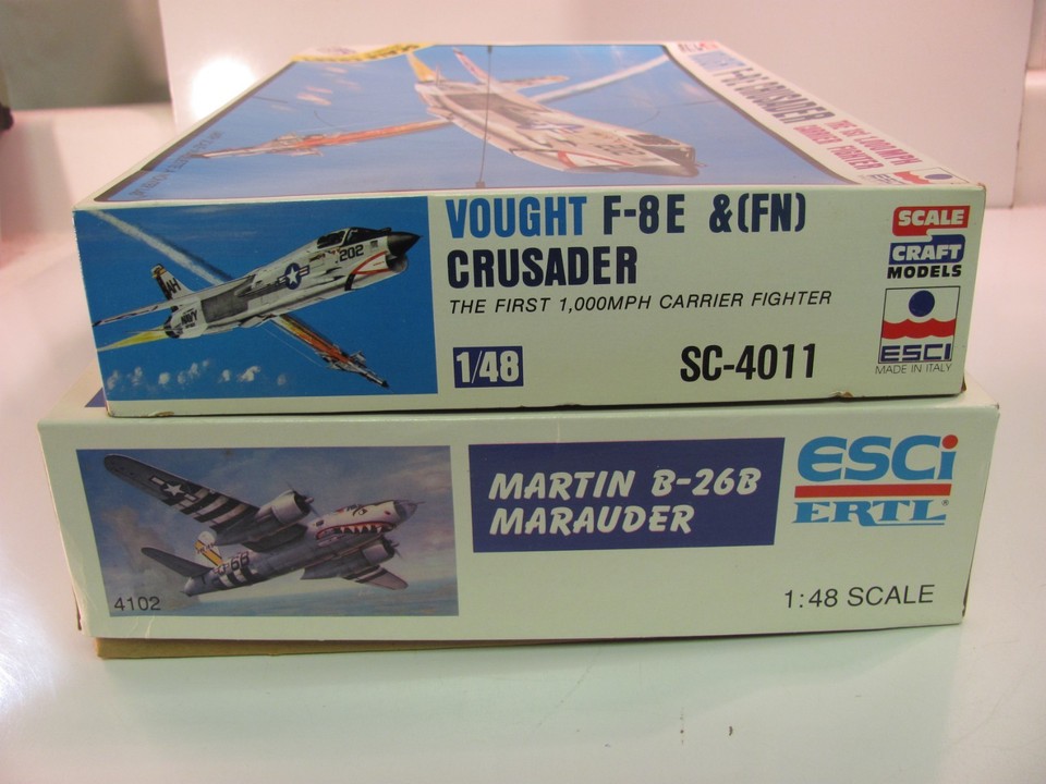 lot of 2 ESCI SCALE CRAFT MODELS 1:48 - Vought F-8E Crusader, Martin B ...