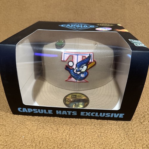 Capsule Toronto Blue Jays Sand 30th Season Patch Fitted Hat | eBay