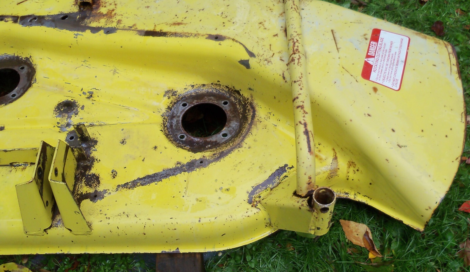 JOHN DEERE 650 750 160 60" Mower Deck SHELL, PICKUP, SANDUSKY, OHIO ...