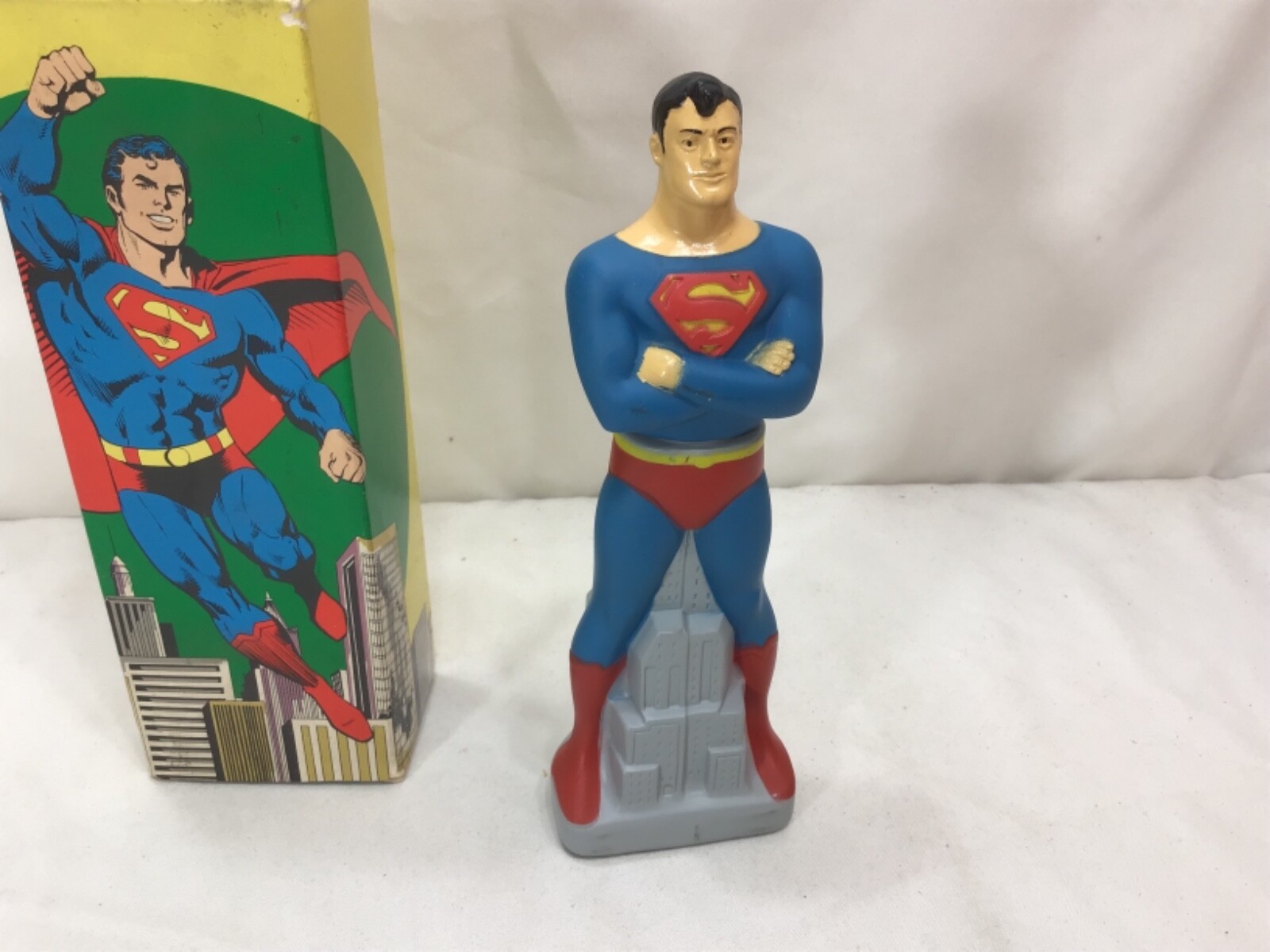 1978 DC Comics Superman Avon Bubble Bath / Soap Shampoo with Cape ...