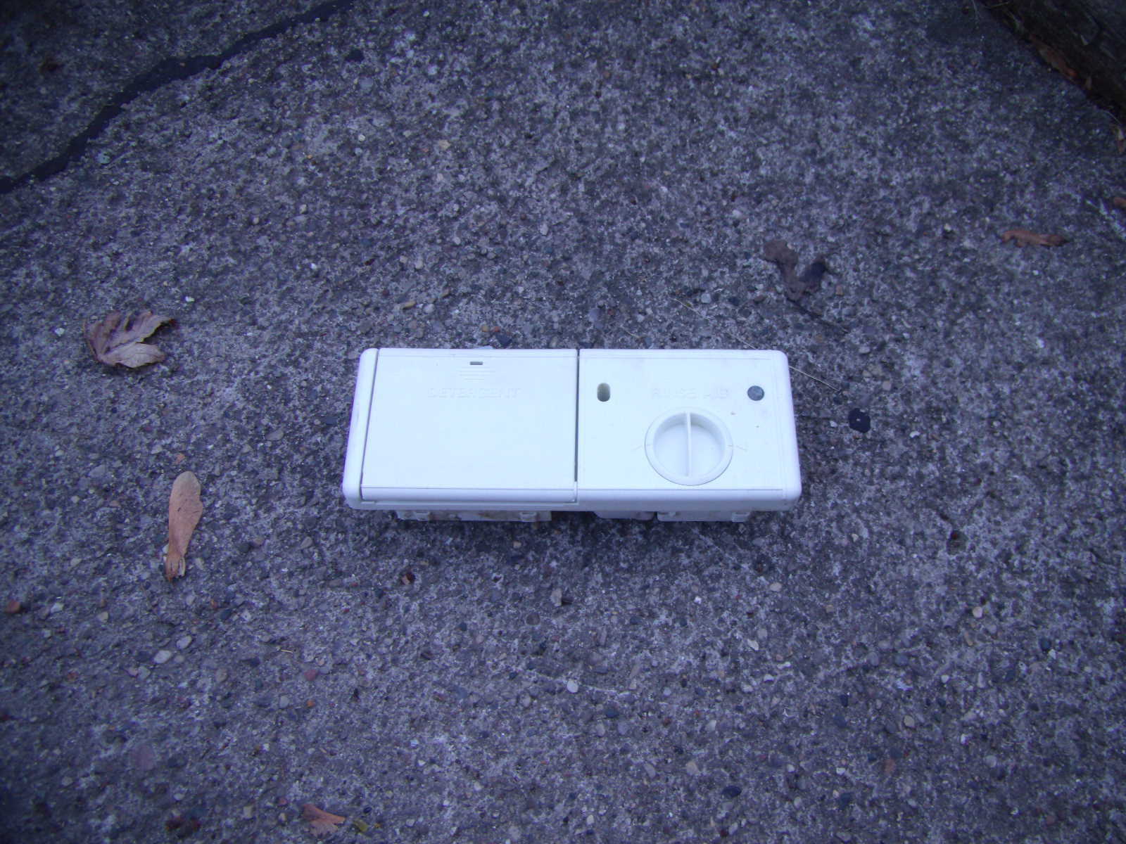 Genuine Frigidaire Electrolux Dishwasher Detergent Dispenser 154574401 ...