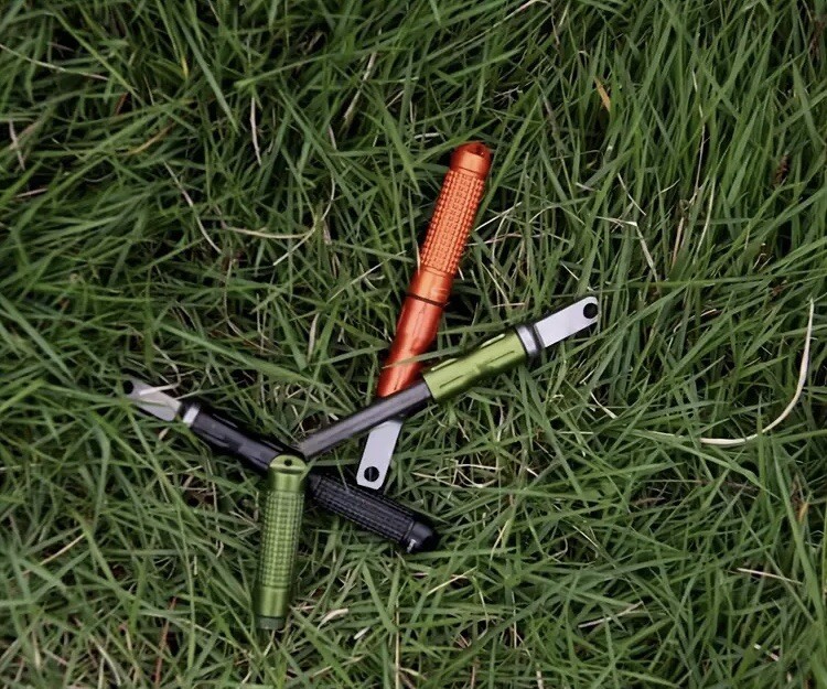 Feuerstahl Survival Tool in Schwarz, Feuerstarter Outdoor, Bushcraft ...