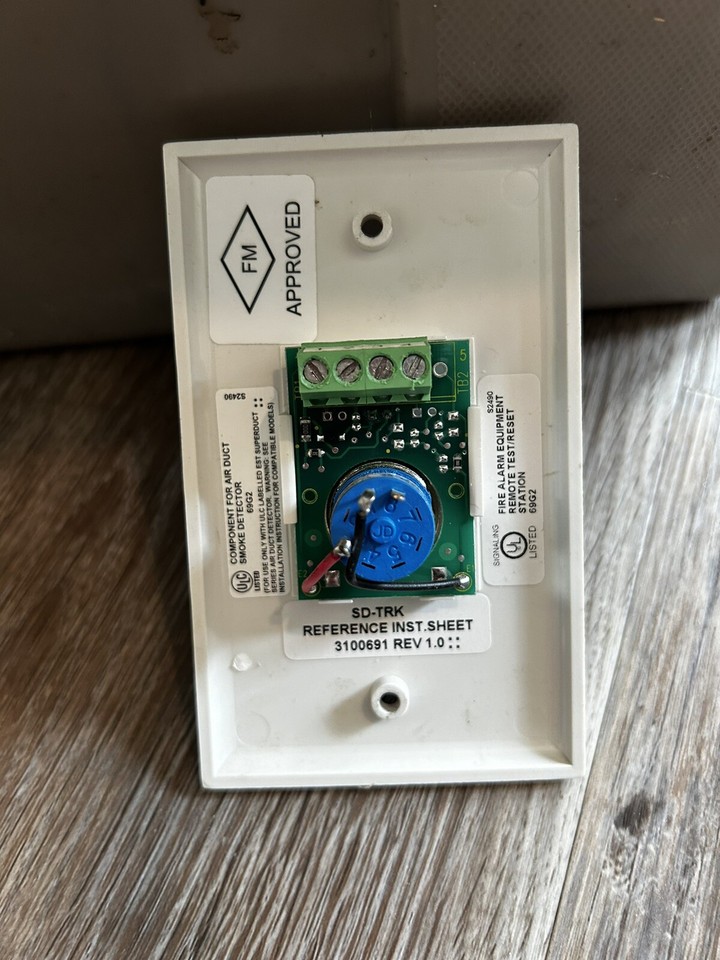 Edwards EST SD-TRK Remote Test/Reset Switch With Key | eBay