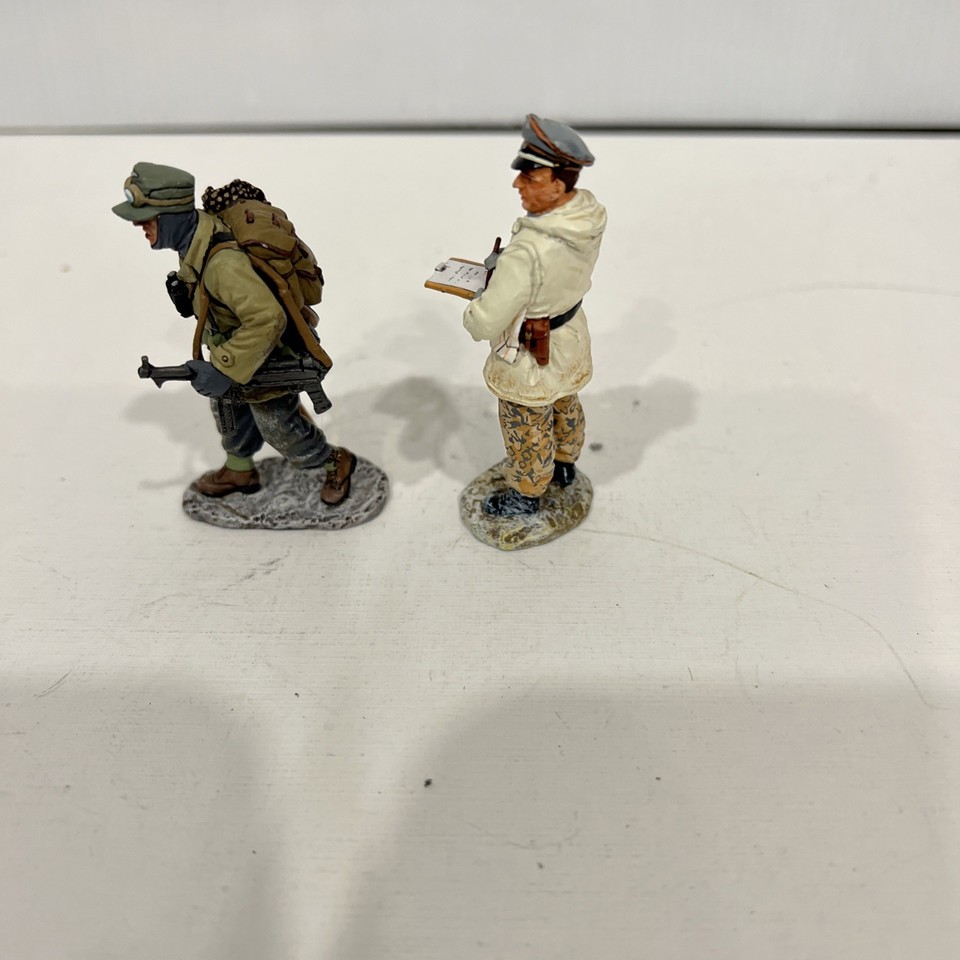 Retired King&Country Two Figures From The Bastogne Range | eBay Australia
