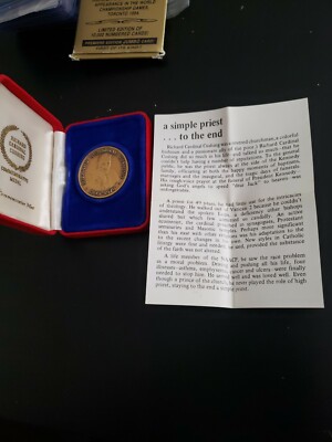 Richard Cardinal Cushing ( 1895 - 1970 ) Commemorative medal with box ...