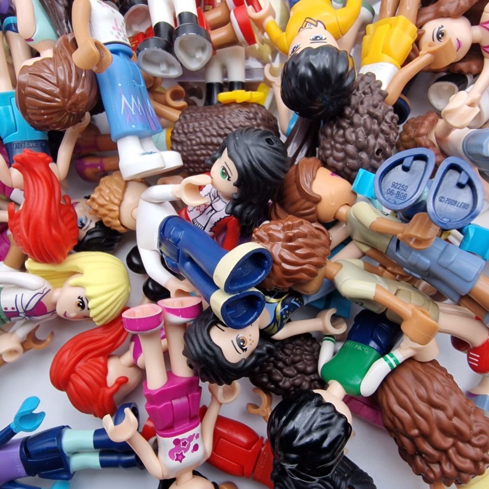 LEGO Friends Mini figure Dolls Random Bundle x5 Per pack + 5 FREE ...