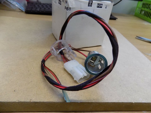 100 Genuine BMW E70 E70n Cigarette Lighter Plug Socket With LED OEM ...