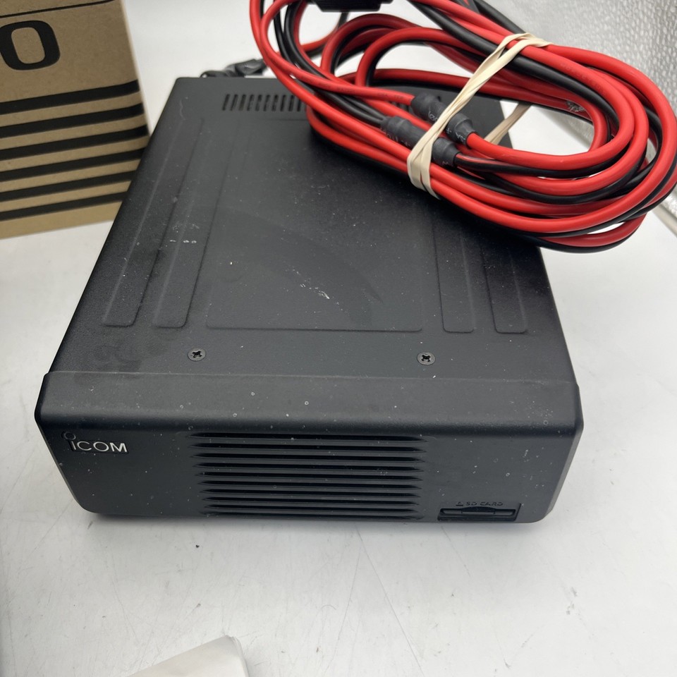 Icom IC-7100 Ham Radio 100W HF/VHF/UHF All Mode Mobile Transceiver ...