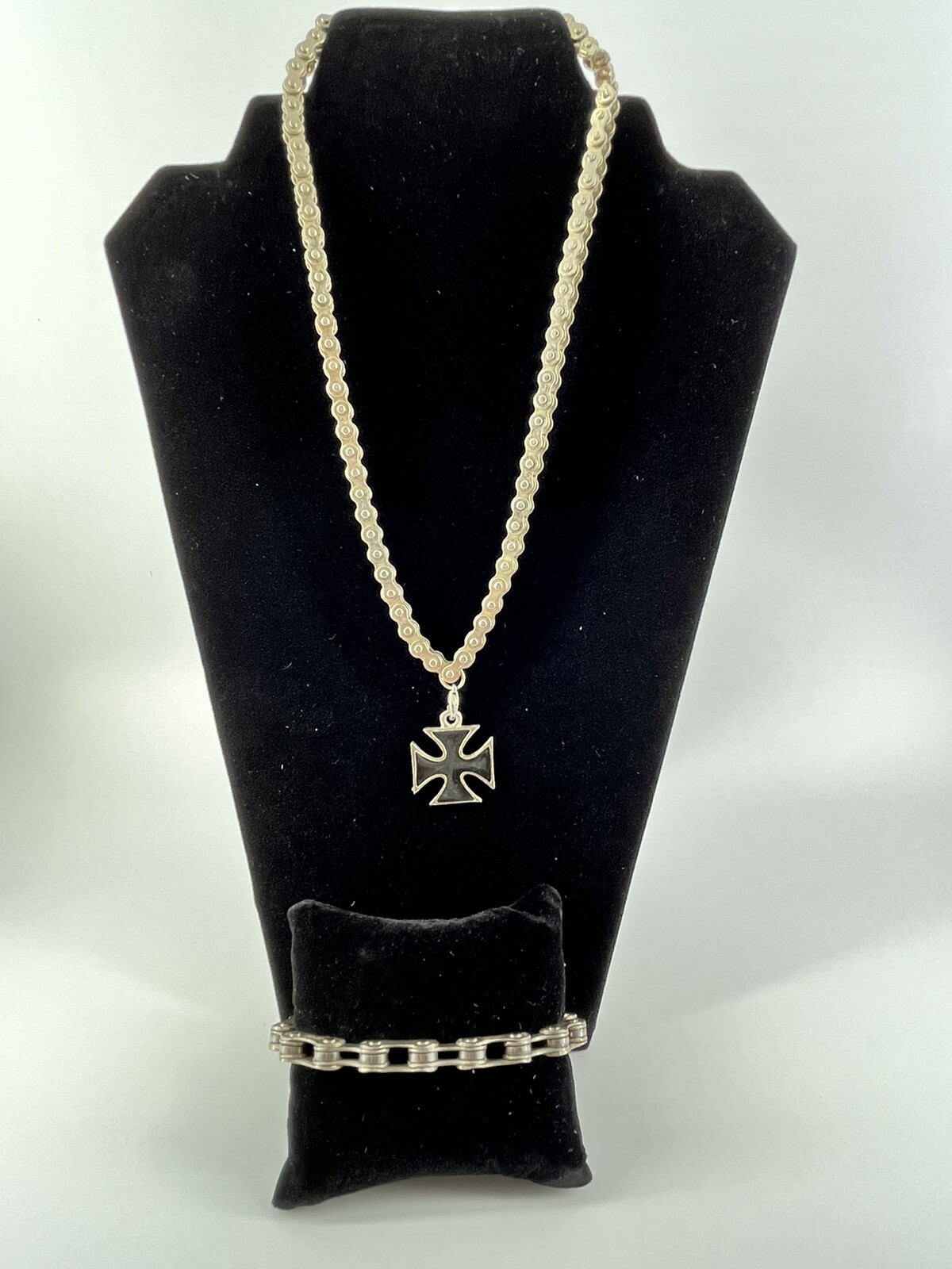 Metal Bike Chain Necklace Maltese Cross Pendant Bike … - Gem