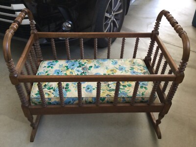 Baby Cradles - Antique Baby Cradle Spindle