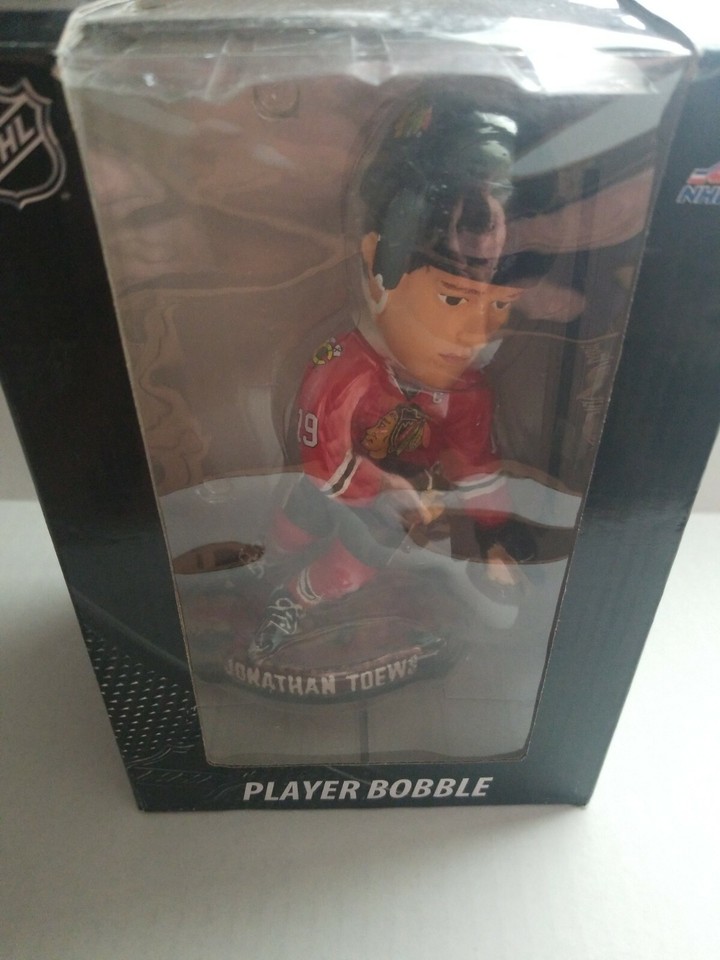 🏒🏒-JONATHAN TOEWS- CHICAGO BLACKHAWKS FOREVER COLLECTABLES BOBBLEHEAD🏒🏒 ...