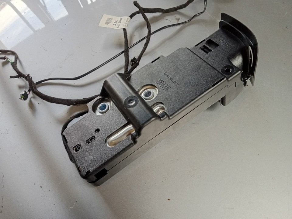 Mercedes S211 Black Rear Right Backrest Seat Opening Latch Lock W211 ...