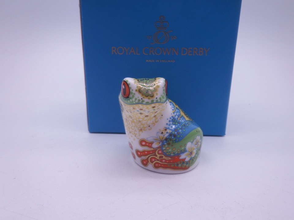 ROYAL CROWN DERBY 2017 MEMBERS GUILD RED EYED TREE FROG PAPERWEIGHT ...