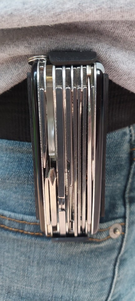 Swiss Army Knife - Victorinox Swiss Champ Hip Clip/Sheath/Holder ...