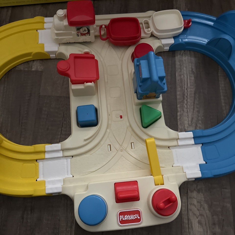 Playskool Fold "n Go Train has battery power engine #5772 12 month ...
