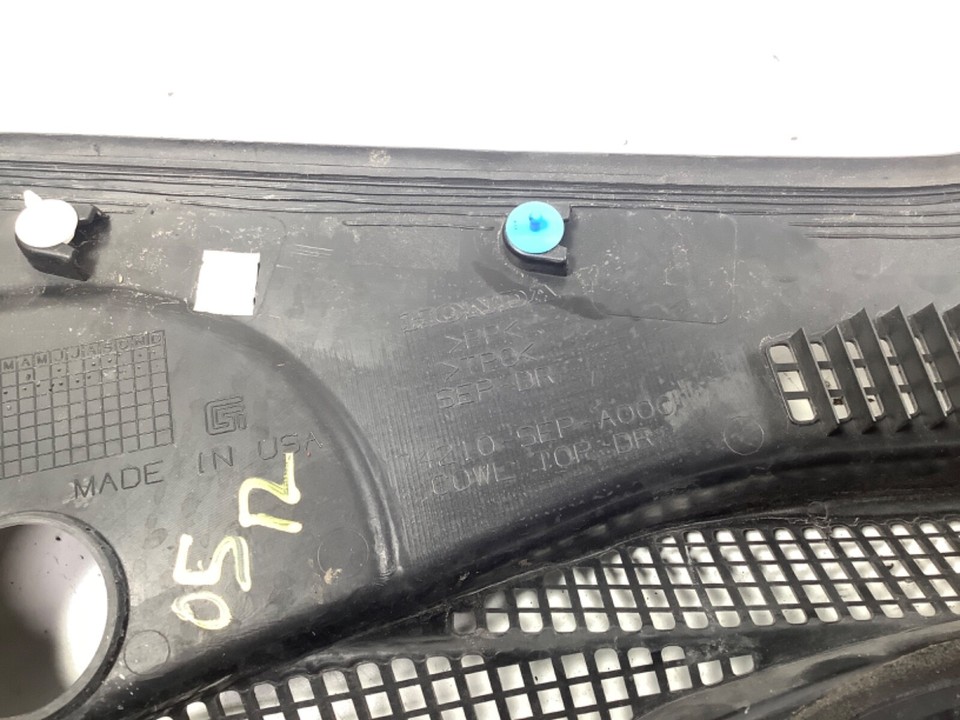 04-08 Acura TL Front Left Driver Side Hood Cowl Top Assembly 74210-SEP ...